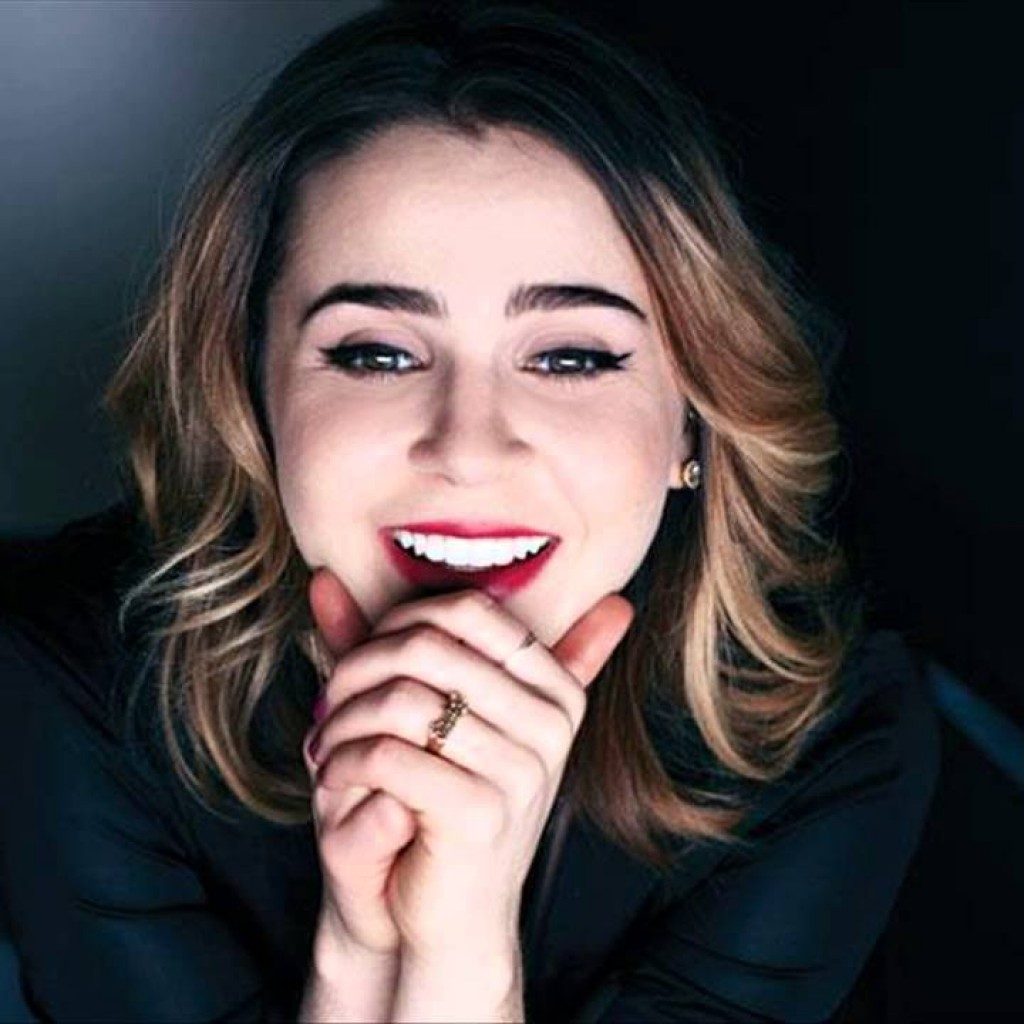Mae Whitman Parenthood Season 4