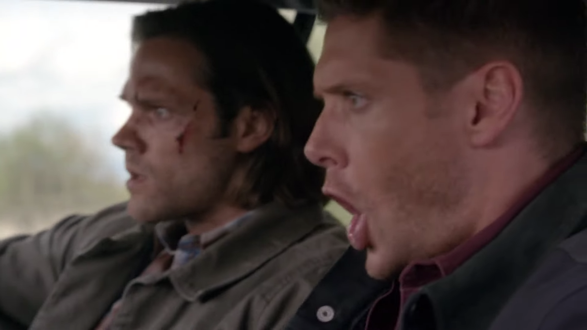 The CW's 'Supernatural' Cast and Crew Give Tearful 'Goodbye' at Comic ...
